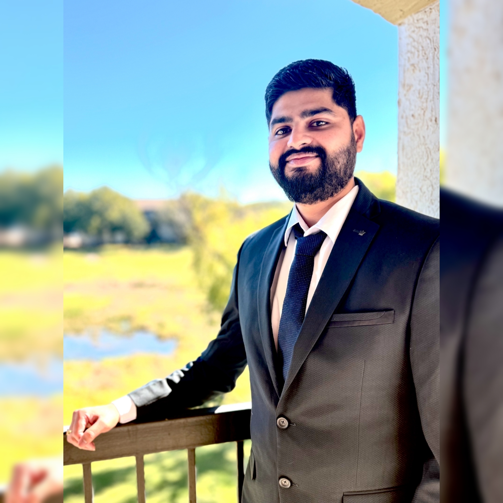 Amey Tillu - Portfolio | Data Analyst & AI/ML Professional